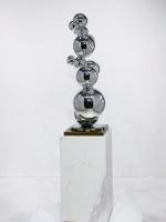 China Bubble Sculpture Modern Quality Metal Mirrored Finish Hotel Corner Console for sale
