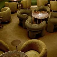 China Bespoke One-Stop Shop Luxury Furniture For Large Shops High End Villas Hotels for sale