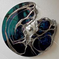 China Metal Round Wall Object Mirror Decoration Unique Interior Welding Design for sale