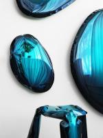 China Mirrored Stainless Steel Blue-Green Wall Decor Crafted Hotel Showroom Furniture for sale