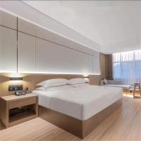 China 5 Star Minimalist Design Hotel Project Bedroom Solid Wood Furniture Set for sale