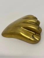 China 5 Star Hotel Nordic Style Bronze Foot Design Luxury Sculpture for sale