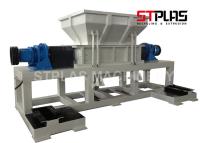 China Wood And Plastic Tray Waste Shredder Machine With Double / Four Shaft Design for sale