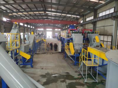 China Customized Size Plastic Washing Recycling Machine 500-3000kg/H Capacity for sale