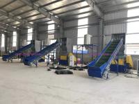 China Automatic Pet Pe Pp Pvc Abs Plastic Crusher Machine With Low Noise 300-2000kg/h for sale