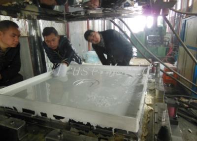 China Utrust UT005 Custom Waterproof Plate Mould SMC Material with 1 Year Warranty and Anti-Bacterial Properties for sale