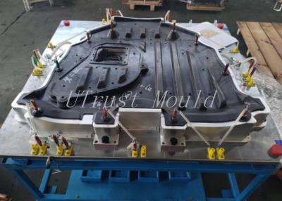China Custom SMC Compression Mold for Car Parts 10-30s Cycle Time Multiple Cavity for sale