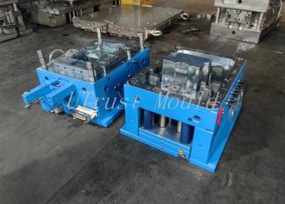 China Custom SMC Plastic Injection Mold for Car Cylinder Cover Multi Cavity 500000 Shots for sale
