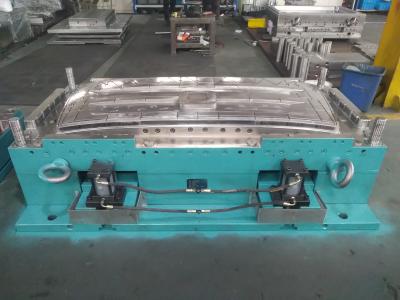 China Utrust UT002 SMC Molds with 300000-1000000 Shot Mould Life and Heating Plate Technology for sale