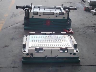 China High-Strength SMC Manhole Cover Molds - 500,000+ Shot Lifespan, 80-120 Bar Pressure Range for Infrastructure Applications for sale
