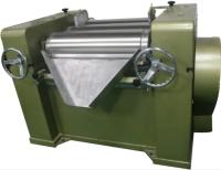 China S260 Triple Roll Mill 7.5kW with 695mm Rollers for Printing Ink and High-Viscosity Materials for sale