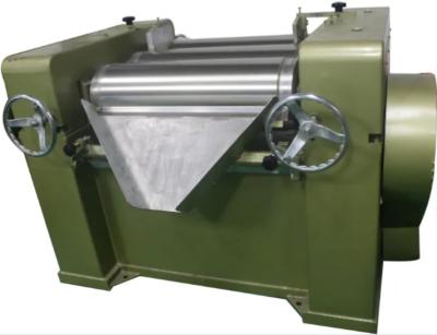 China S260 Triple Roll Mill 7.5kW with 695mm Rollers for Printing Ink and High-Viscosity Materials for sale