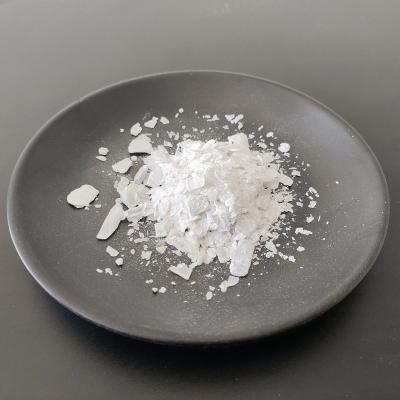 China Magnesium Chloride Anhydrous MgCl2 99% White Flake for Smelting Industrial Grade for sale