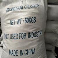 China Magnesium Chloride Anhydrous 99% Purity Deicing Agent 25kg 50kg 1000kg Bags for sale