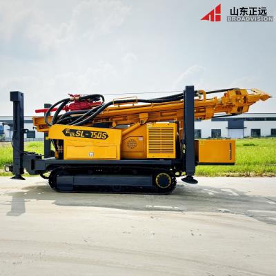 China Small auxiliary winch lifting force 2.5T crawler water well drilling rig weight of the rig 14T durable drilling solution for sale