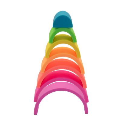 China Eye Catching Silicone EN71 Baby Stacking Toys For Educational Fun for sale