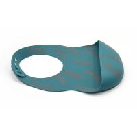 China Easily Wipes Crumb Catcher BHD Customized Waterproof Bibs For Toddlers for sale