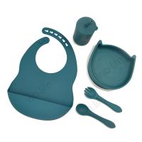 China Non Slip BPA Free Silicone Baby Feeding Sets Bib LFGB for sale