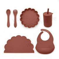 China Non Toxic BPA PVC Free Baby Feeding Set 100% Silicone Bib for sale