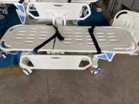 China Manual Emergency Transport Stretcher Trolley Hospital Patient Transfer Central Brake for sale