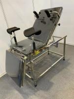 China Electric Examination Couch Gynecological Examination Bed Medical Examination Couch Hospital Examination Table for sale