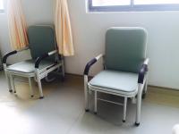 China Multifunction Folding 250KG 3cm Accompanying Hospital Chair Bed for sale