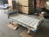 China Adjustable Back Manual Medicare 480mm 250kgs Single Crank Hospital Bed for sale
