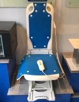 China Household Electric Bath Chair Adjustable Bath Seat Anti Skid White for sale