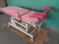 China Hospital Dedicated Metal Mobile Electric Gynecological Examination Chair for sale