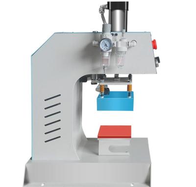 China 800kg Electric Logo Embossing Machine , Practical Leather Embossing Equipment for sale
