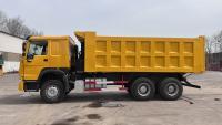 China Affordable Refurbished Sinotruk Howo 375HP 6x4 Dump Truck with Manual Transmission for sale