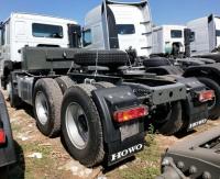 China Powerful Cummins 400hp Left Hand Drive 10 Tyres 6x4 Sinotruk Hohan Head Tractor Truck for sale