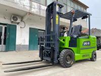 China Real Advantage and 14.4 kw Lifting Motor Power 5 Ton Rough Terrain Forklift with Crane for sale