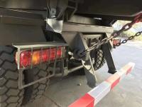China HOWO 6x4 371hp 30 Tons Red Tipper Truck Dump Truck with WEICHAI Engine and 3 Passengers for sale