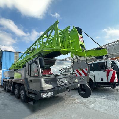 China Telescopic Straight Boom Crane 50 Ton 55 Ton ZTC550 Used Truck Crane with Low Weight for sale
