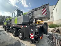 China Zoomlion 55 Ton Truck Crane 50 Ton Capacity for Construction Projects in 2020 for sale