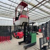 China Sell 105 Ton Electric Diesel Forklift with Non-slip Off-road Tire and 150m Fork Width for sale