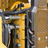 China Used CAT 310 Crawler Excavator with 5700 Boom Length and Kawasaki Hydraulic Cylinder for sale
