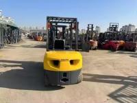 China Used Komatsu FD30 3 Ton Diesel Forklift in Japan with 4D94LE Engine Model for sale