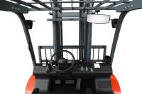 China 6tons Diesel Forklift 7tons Max.grade ability 19% for Industrial Applications for sale