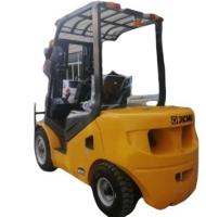 China 2.5 Tons 3 Ton Diesel Forklift with 1225mm Overall Width and 2400mm Turning Radius for sale