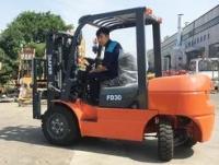 China FD30 Diesel Forklift with 4300 kg Weight and 125mm Fork Width Powered by Isuzu Engine for sale