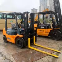 China 3000 kg Weight Lifting Tools Triplex 3t Diesel Used Forklift with Sidesway in Pakistan for sale