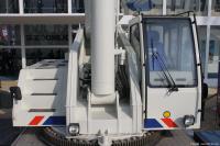 China 80 Ton Used Crane Machine Zoomlion Crane Truck x3000 Liftling Equipment for uae Market for sale
