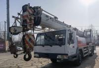 China Used Zoomlion 80 Ton Crane Truck x3000 Max. Lifting Height 42.3M Working Hours 2001-4000 for sale