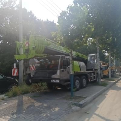 China Zoomlion Crane 50 Ton Manual Used Truck Crane Telescopic Straight Boom Crane for sale