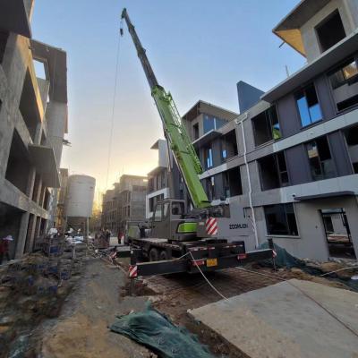 China Zoomlion 25 Ton Telescoped Mobile Truck Crane with Maximum Climbing Grade of 41% for sale