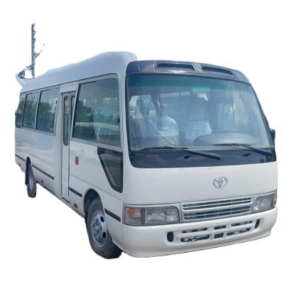 China 7m 30 Seater Toyo Ta Coaster Bus Engine Capacity 4L Overall Dimensions mm 7725x2000x2600 for sale