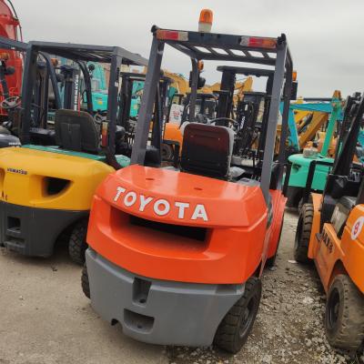 China 3 Ton Toyota Diesel Forklift with and Loading Capacity 3 Tons Working Hours 2001-4000 for sale
