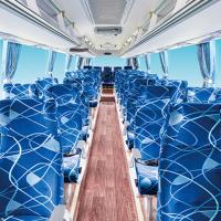 China 24 Seats Kinglong Luxurious Used Coach Bus with LHD and 5000mm Wheelbase in Market for sale